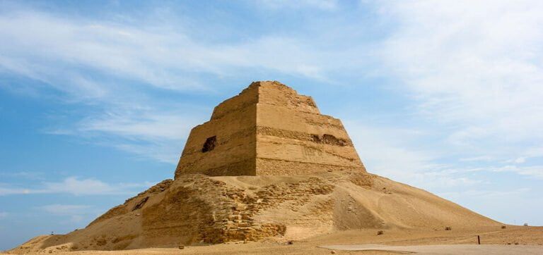 The Medium Pyramid: A Fascinating Wonder of Ancient Egypt